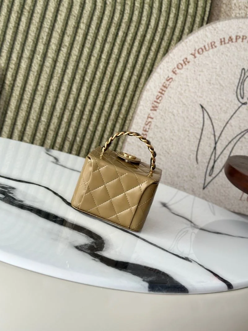 Exact replica Chanel Cosmetic Bags