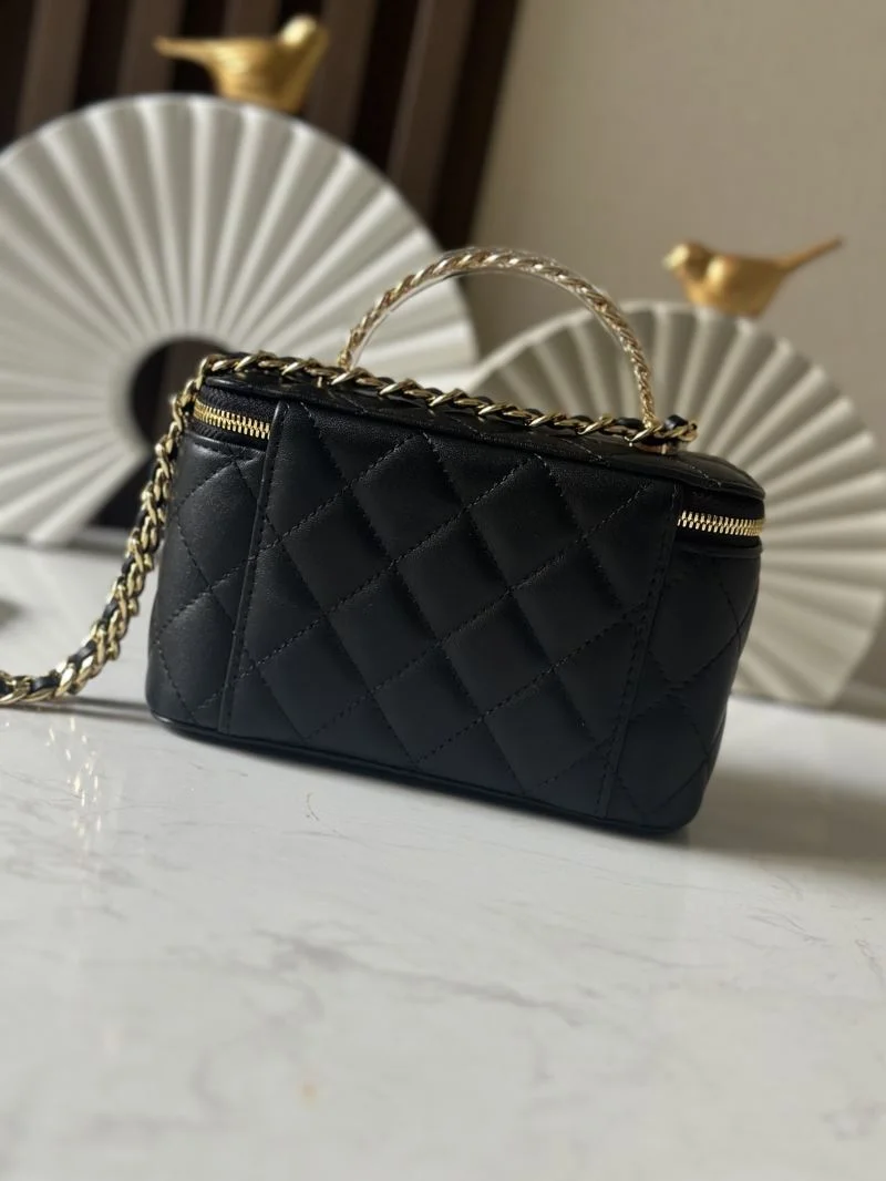 Mirror quality Chanel Cosmetic Bags