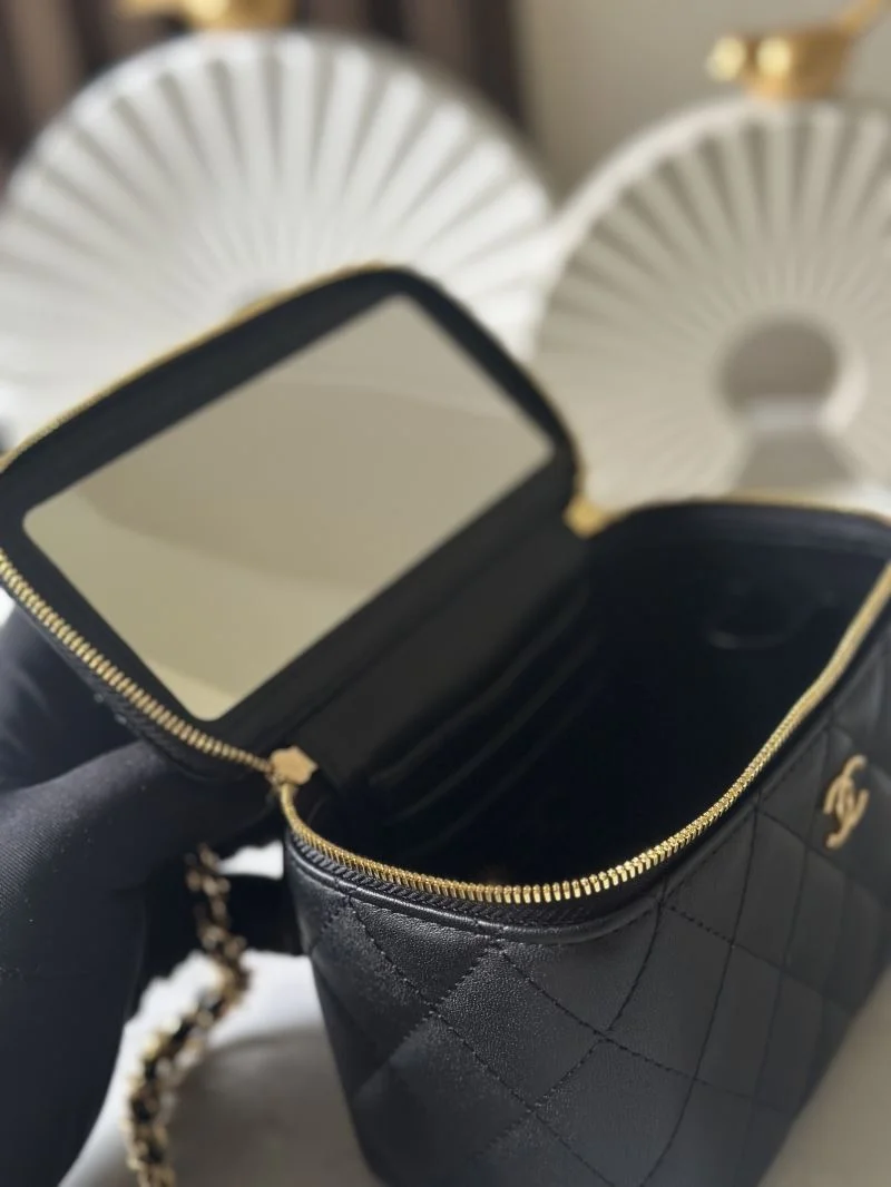 Mirror quality Chanel Cosmetic Bags