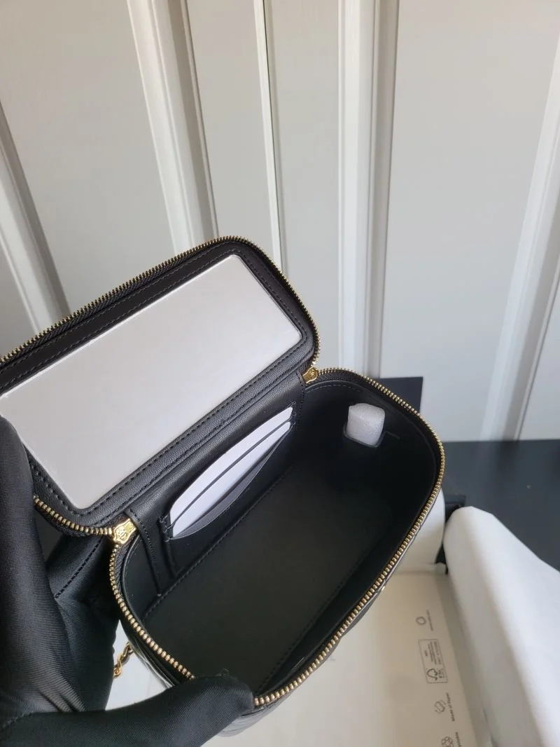 Brand-original Chanel Cosmetic Bags