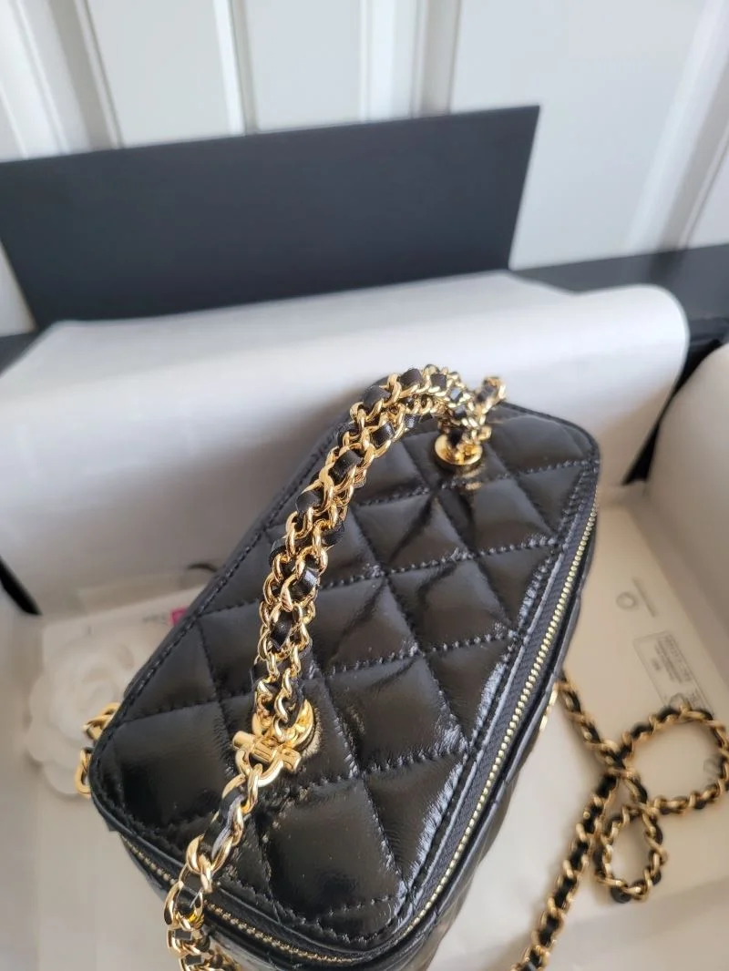 Brand-original Chanel Cosmetic Bags