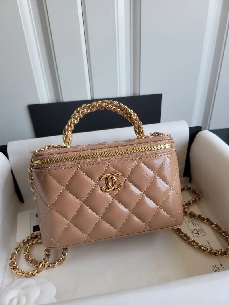 Mirror quality Chanel Cosmetic Bags