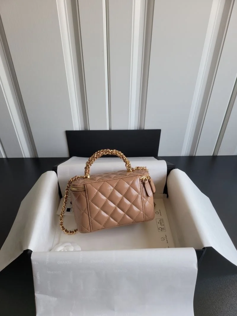 Mirror quality Chanel Cosmetic Bags
