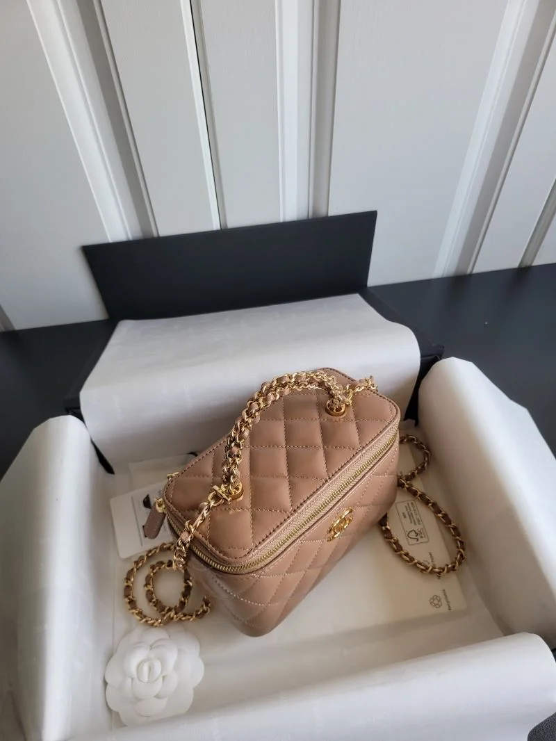Mirror quality Chanel Cosmetic Bags