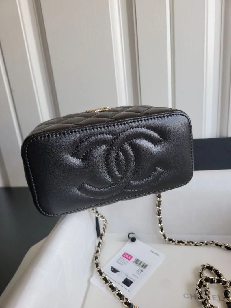 Legit Chanel Cosmetic Bags