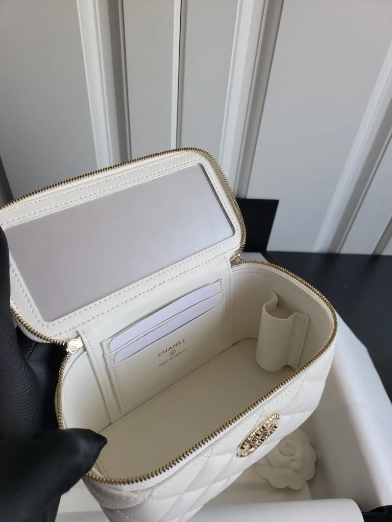 Factory-made Chanel Cosmetic Bags