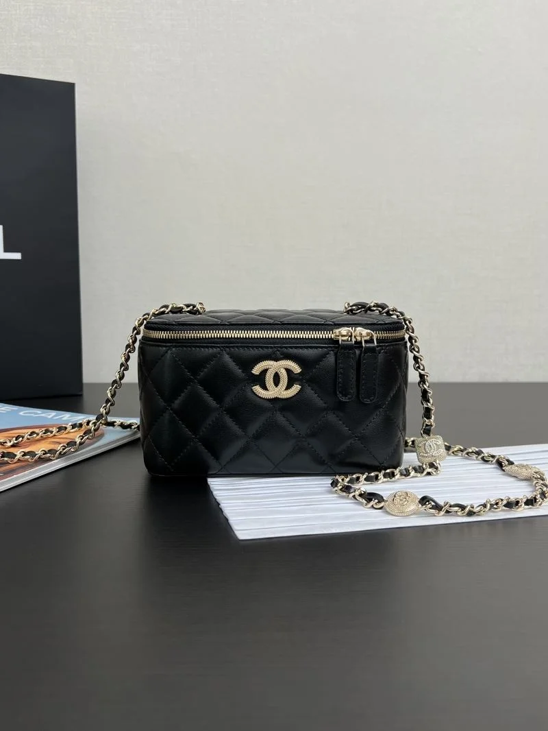 Accurate model Chanel Cosmetic Bags