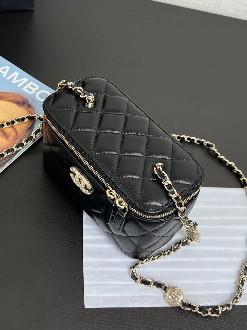 Accurate model Chanel Cosmetic Bags