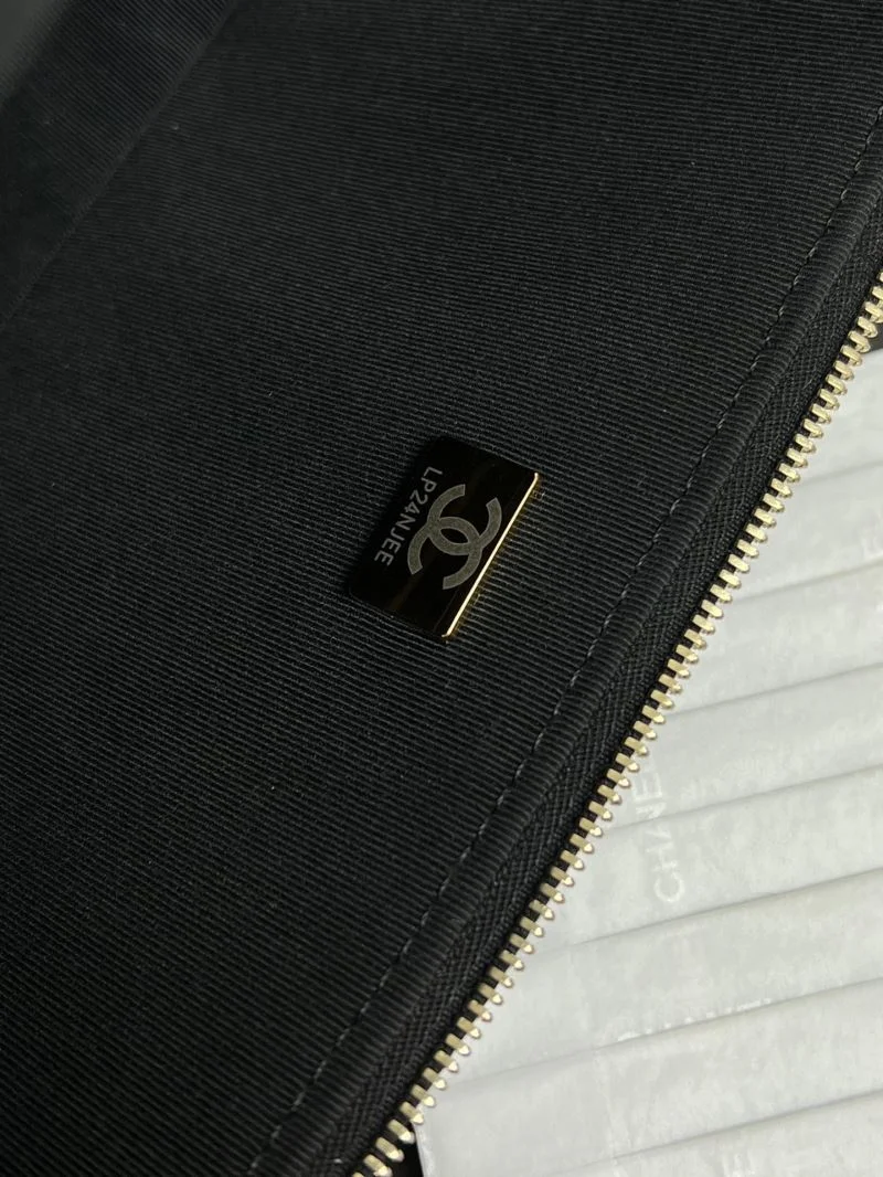 Mirror quality Chanel Cosmetic Bags