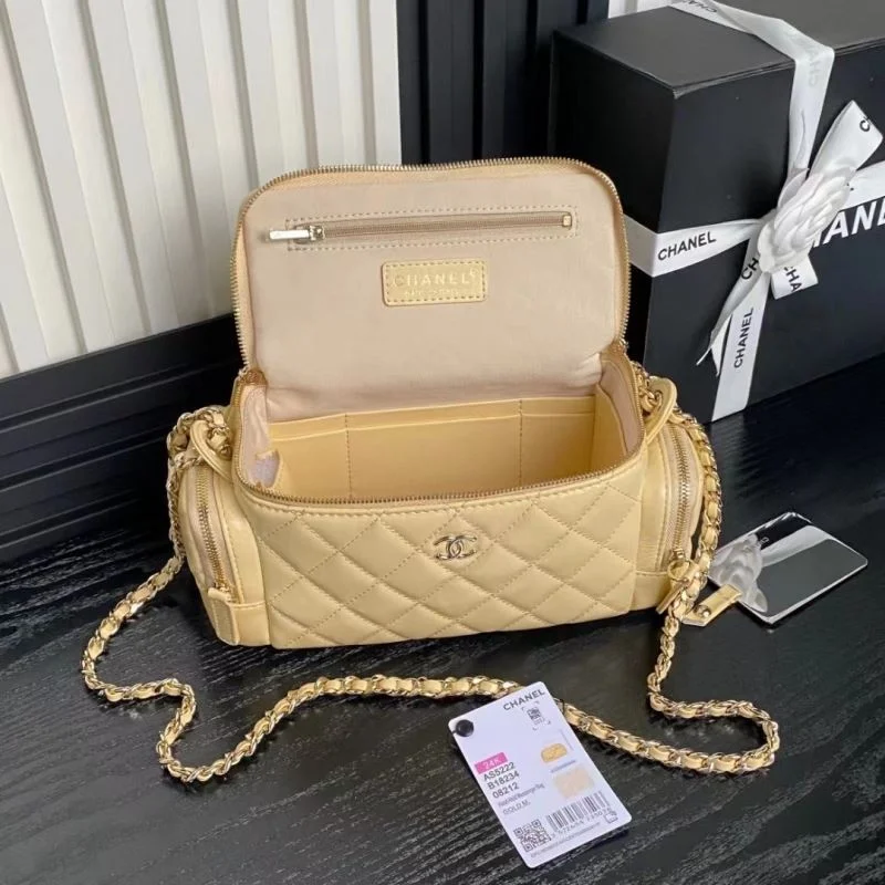 Mirror quality Chanel Cosmetic Bags