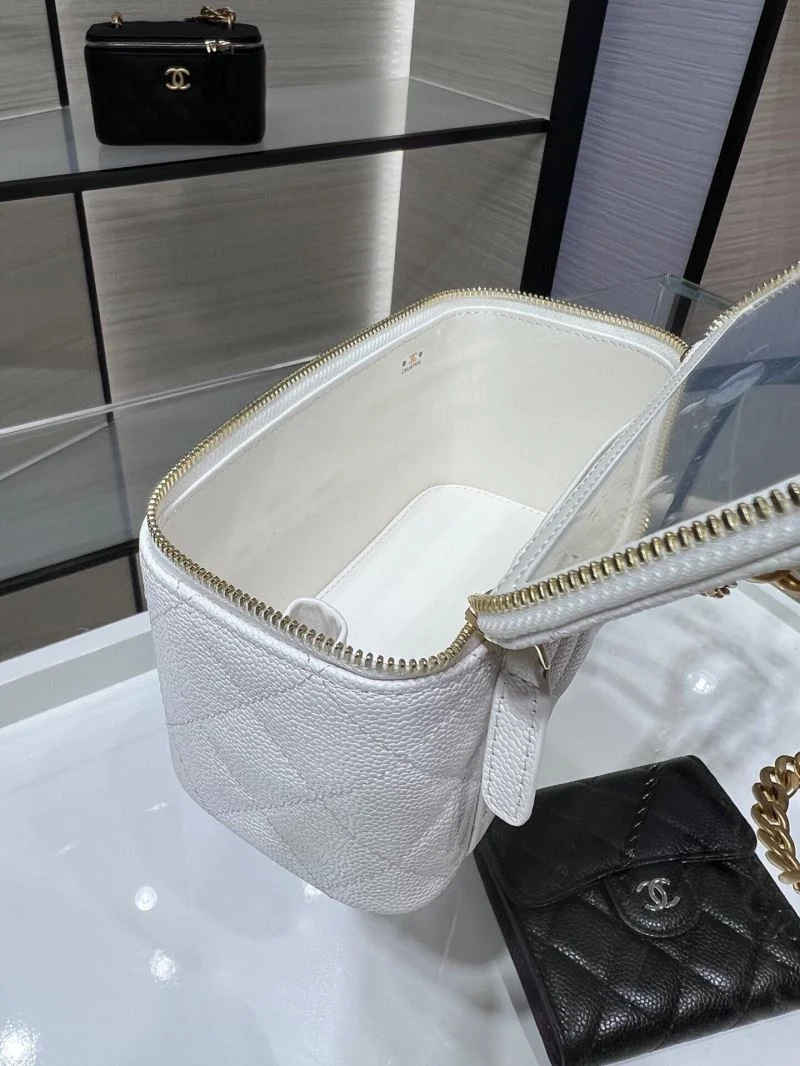 Accurate model Chanel Cosmetic Bags