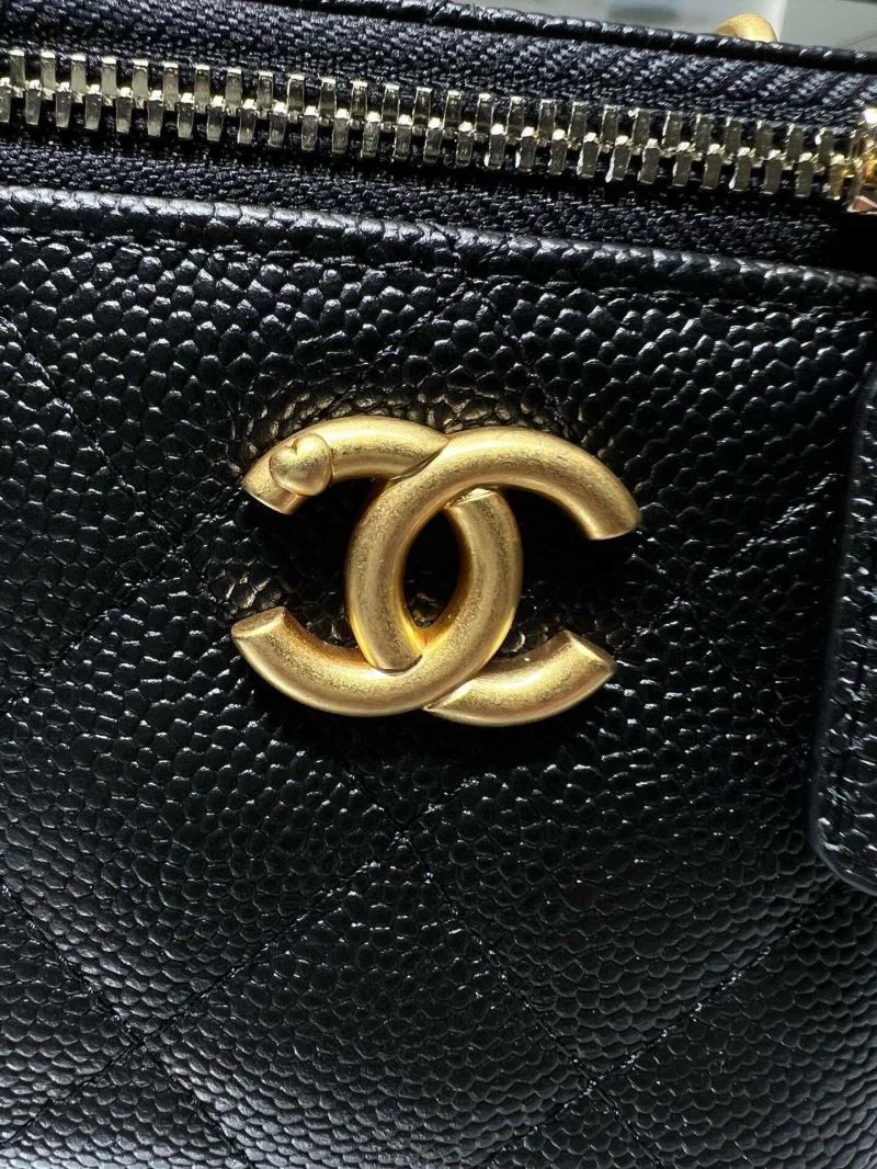 Accurate model Chanel Cosmetic Bags