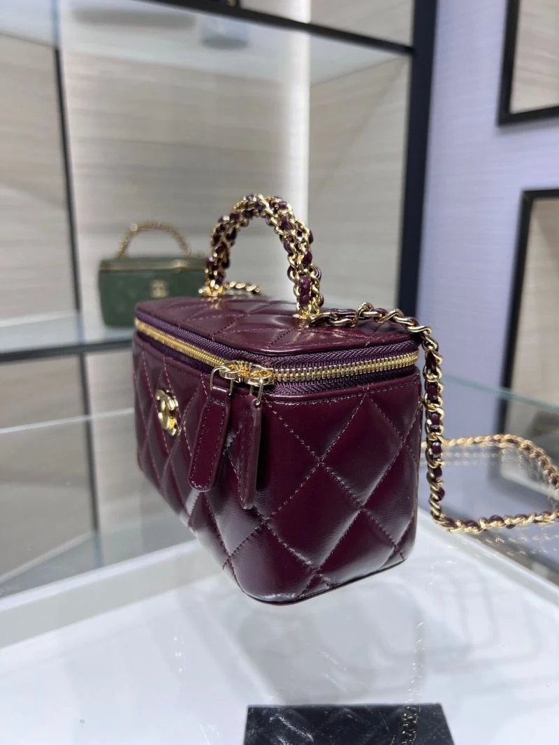 Mirror quality Chanel Cosmetic Bags