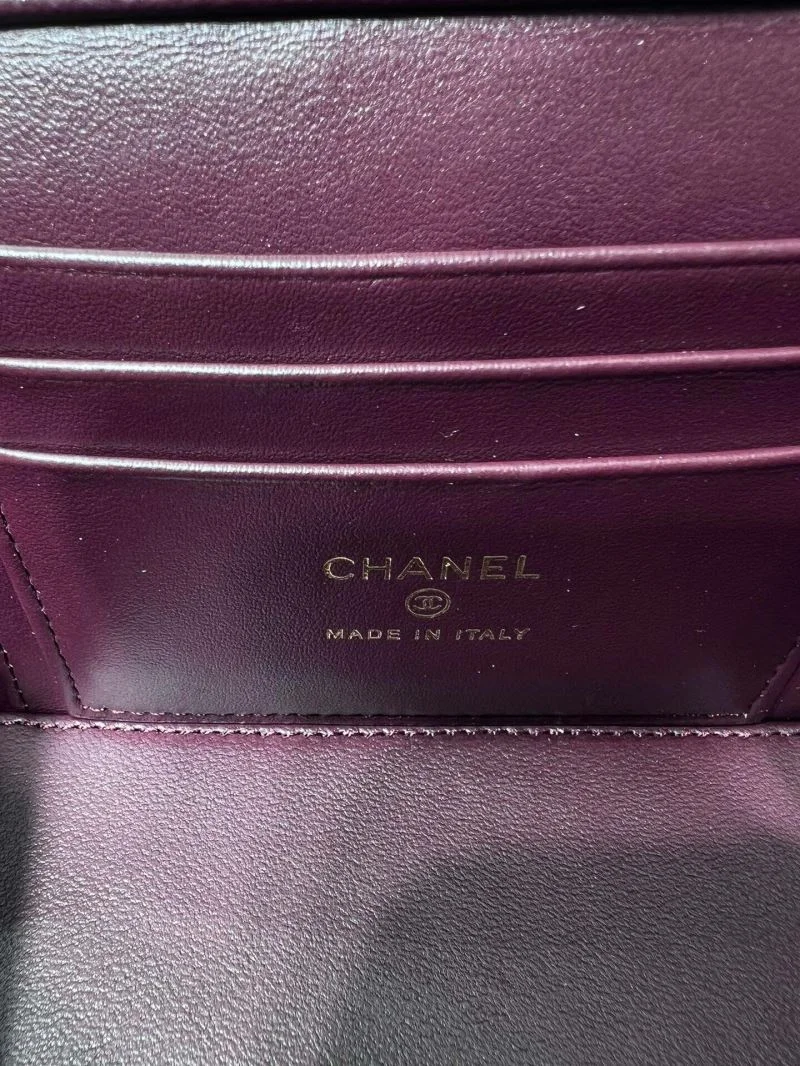 Mirror quality Chanel Cosmetic Bags