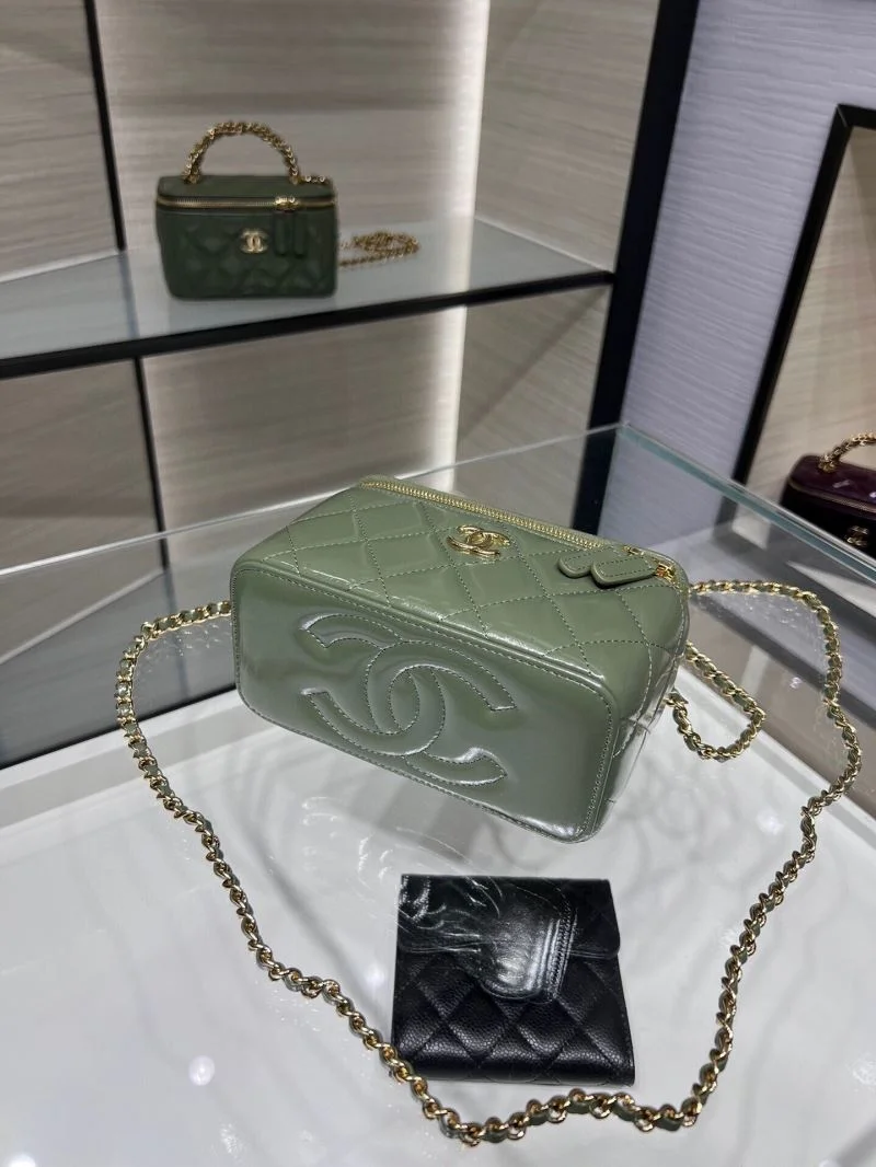 High accuracy Chanel Cosmetic Bags