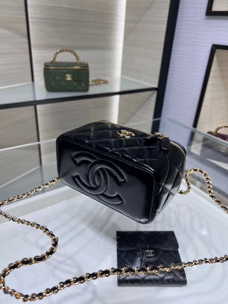 High fidelity Chanel Cosmetic Bags