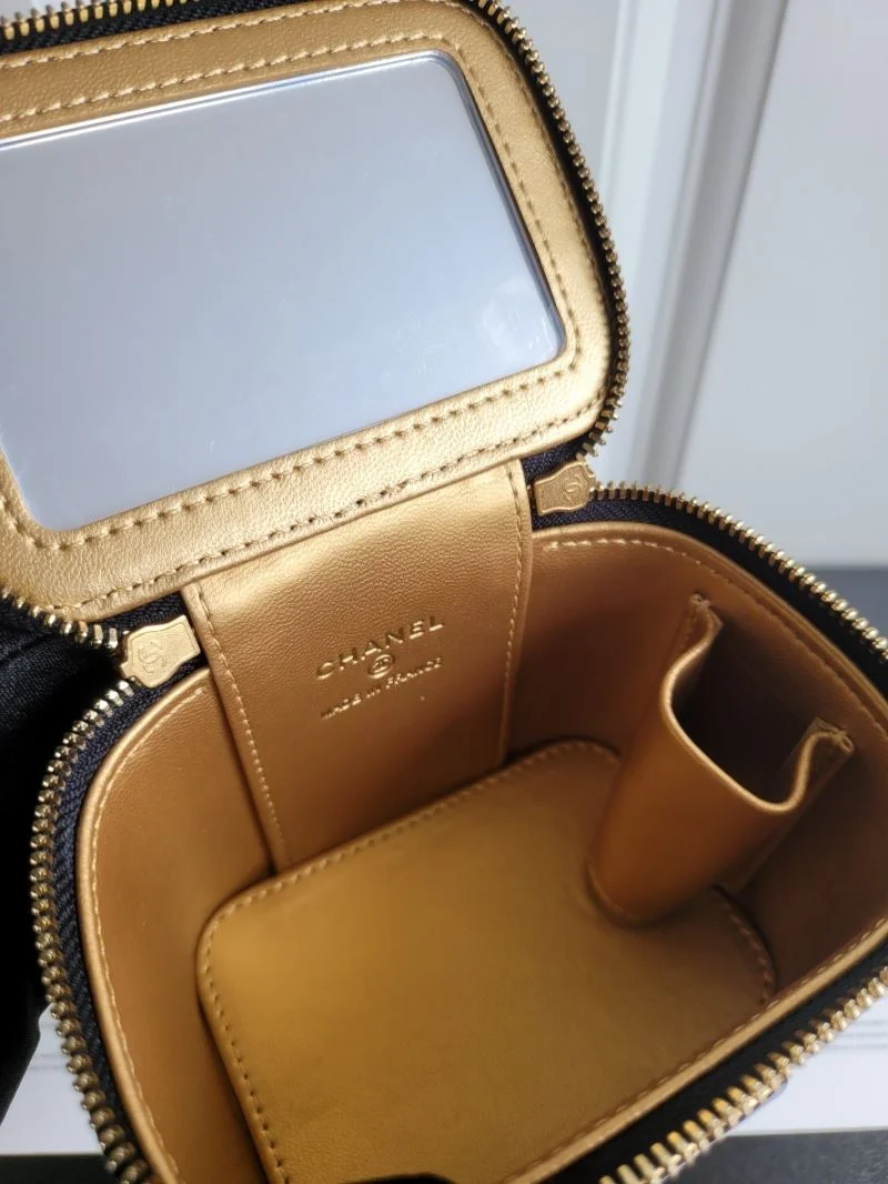 Mirror quality Chanel Cosmetic Bags