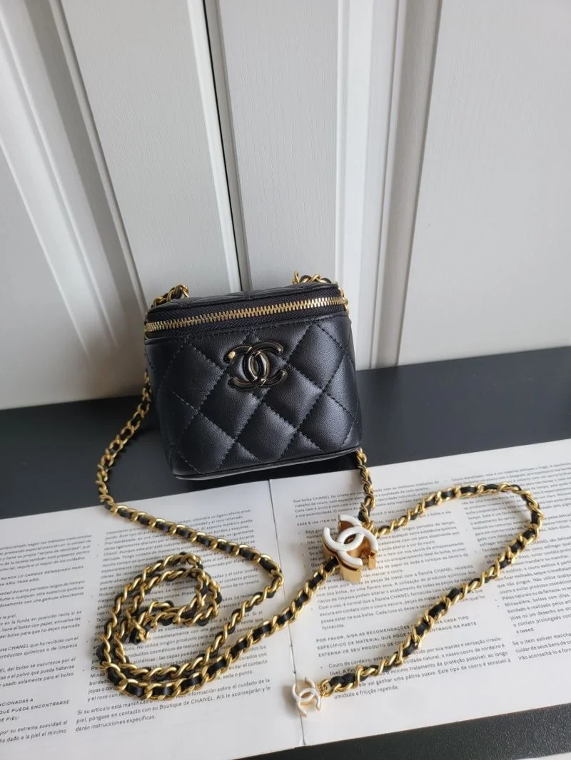 Mirror quality Chanel Cosmetic Bags