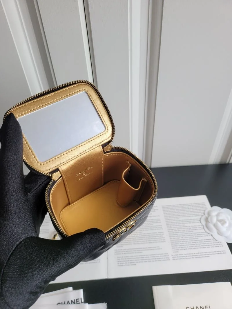 Mirror quality Chanel Cosmetic Bags