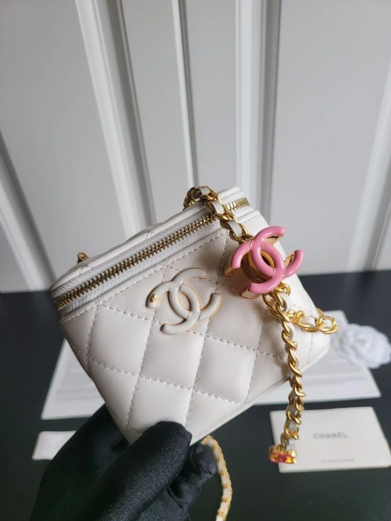 Accurate model Chanel Cosmetic Bags