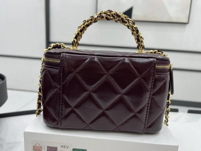 Mirror quality Chanel Cosmetic Bags