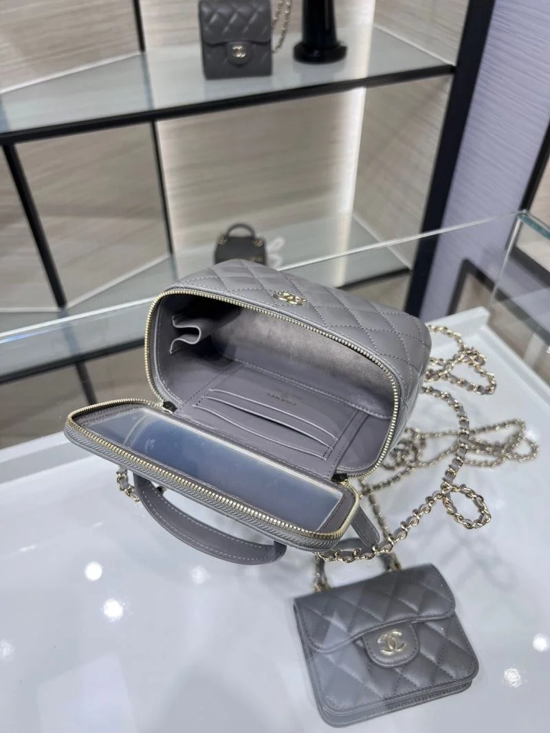 Legit Chanel Cosmetic Bags