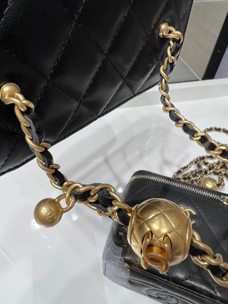 Brand-original Chanel Cosmetic Bags
