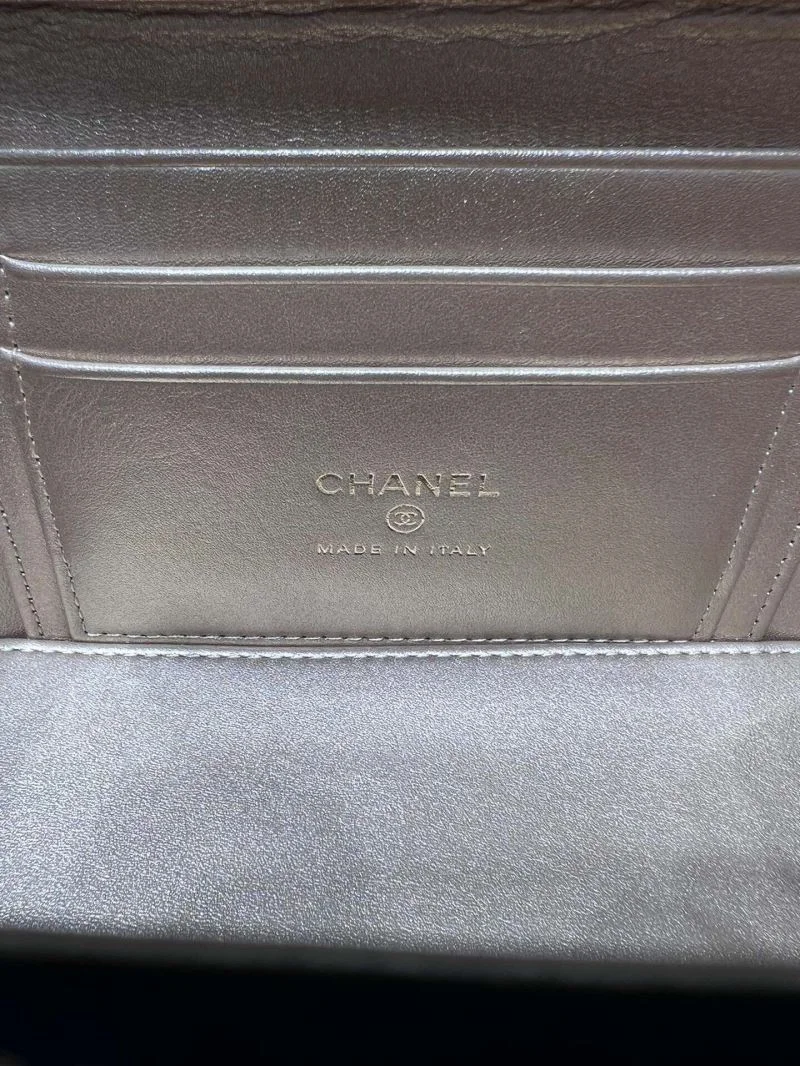 Brand-original Chanel Cosmetic Bags