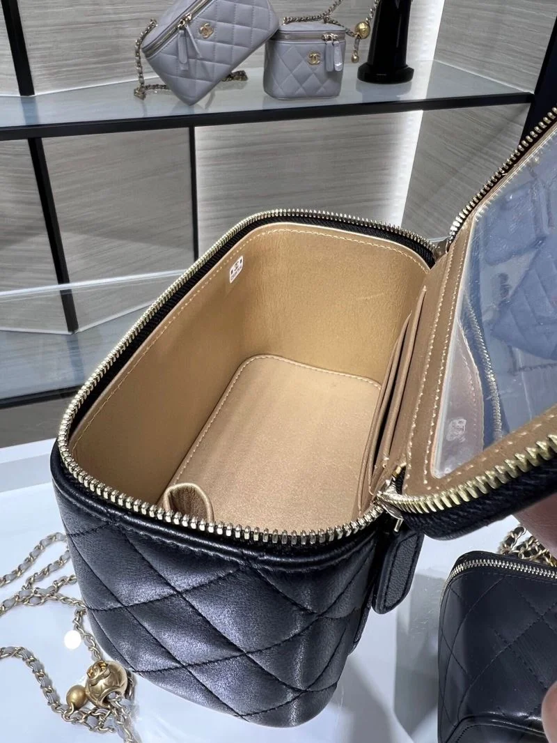 Brand-original Chanel Cosmetic Bags