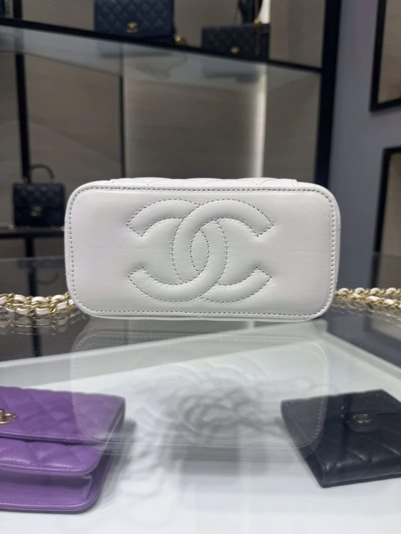 Discounted Chanel Cosmetic Bags