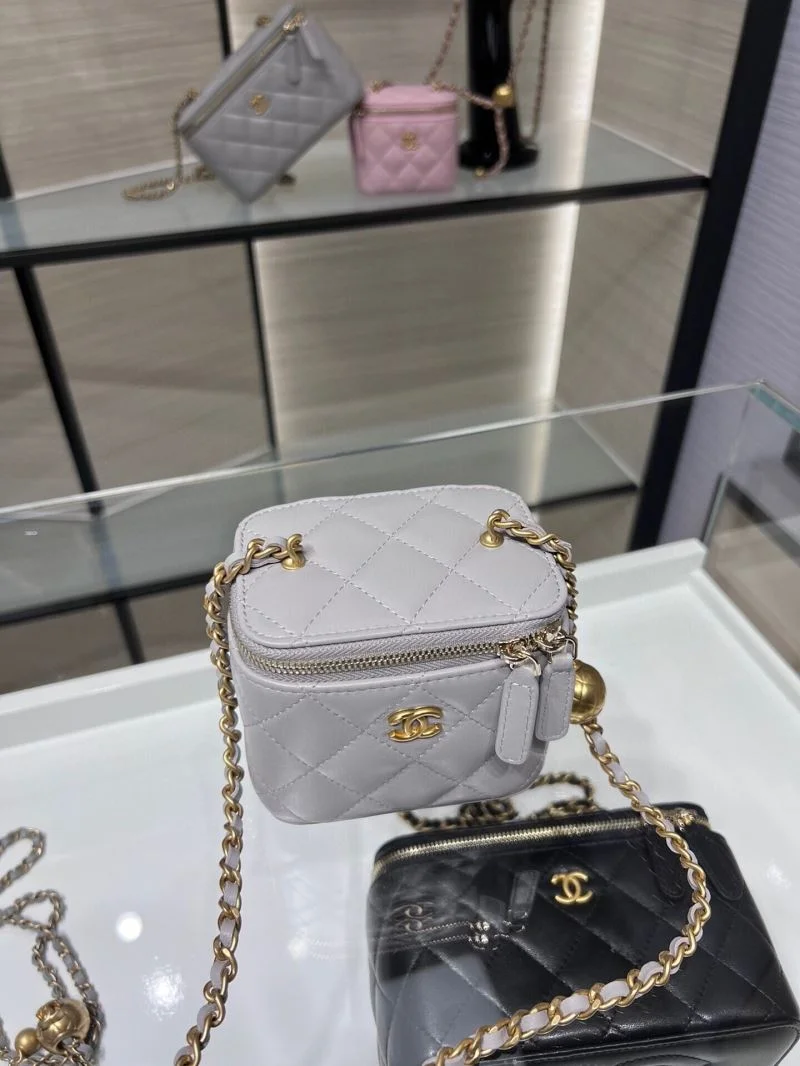 Bargain Chanel Cosmetic Bags