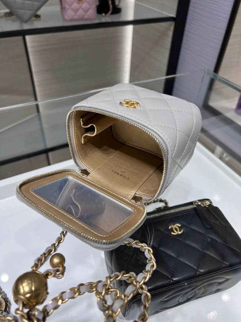 Bargain Chanel Cosmetic Bags