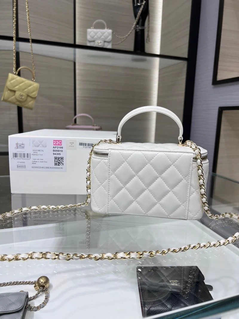 Accurate model Chanel Cosmetic Bags