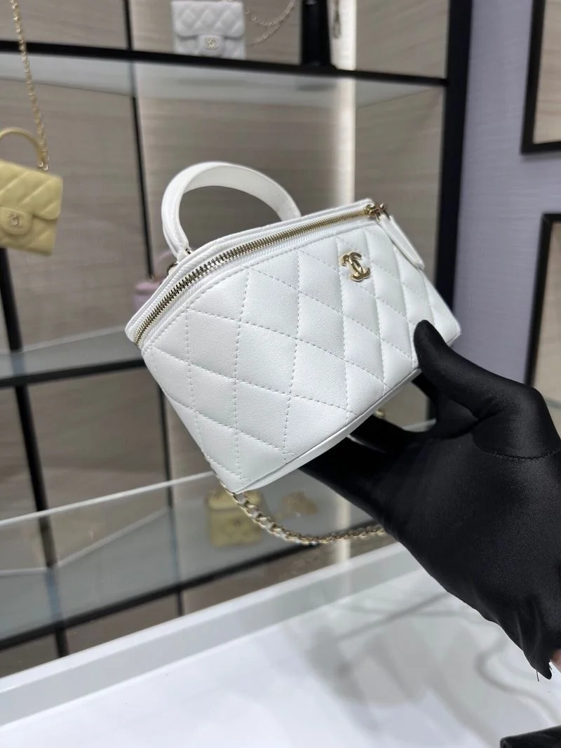 Accurate model Chanel Cosmetic Bags