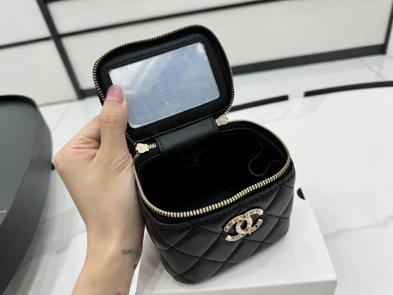 Legit Chanel Cosmetic Bags