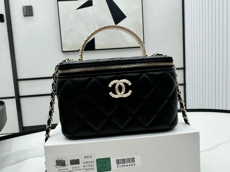 High fidelity Chanel Cosmetic Bags
