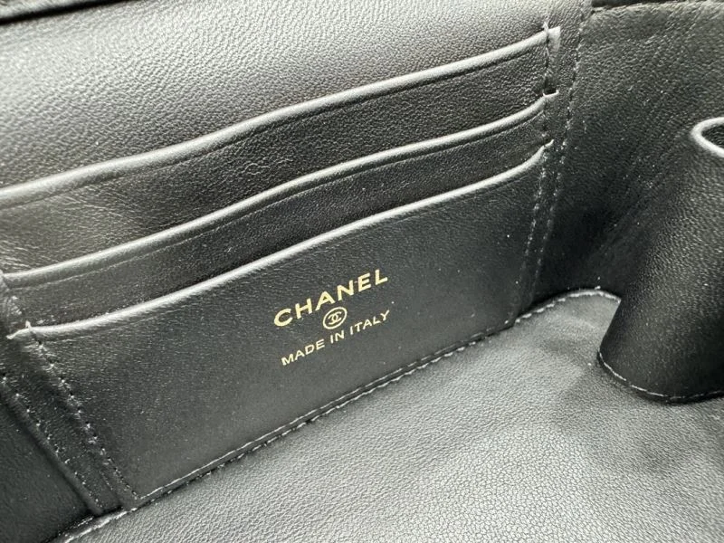 High fidelity Chanel Cosmetic Bags