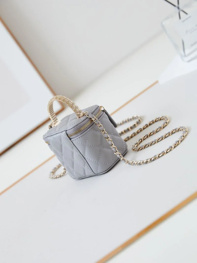 Mirror quality Chanel Cosmetic Bags