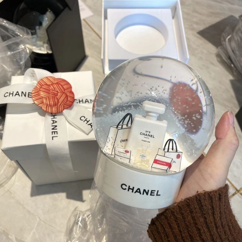 Accurate model Chanel Crystal Balls