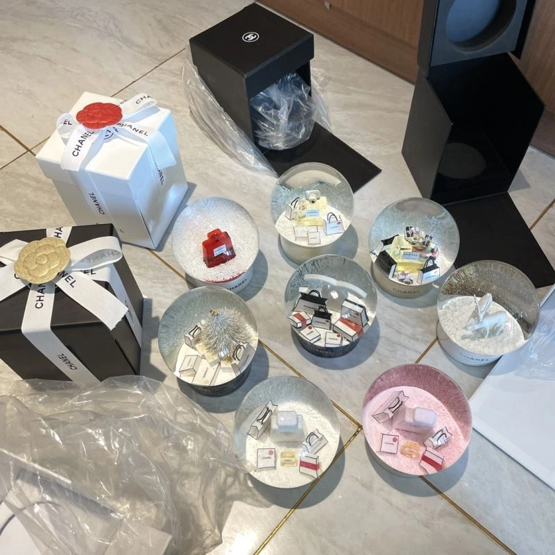 Accurate model Chanel Crystal Balls