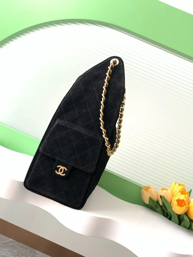 Top match Chanel Drawstring Bags