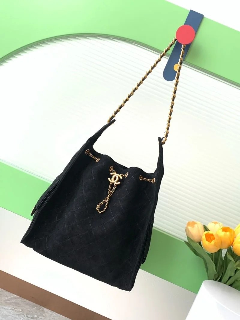 Top match Chanel Drawstring Bags