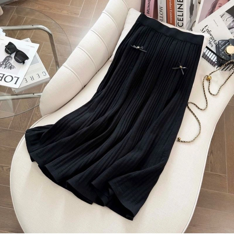 Low-cost Chanel Dress Suits