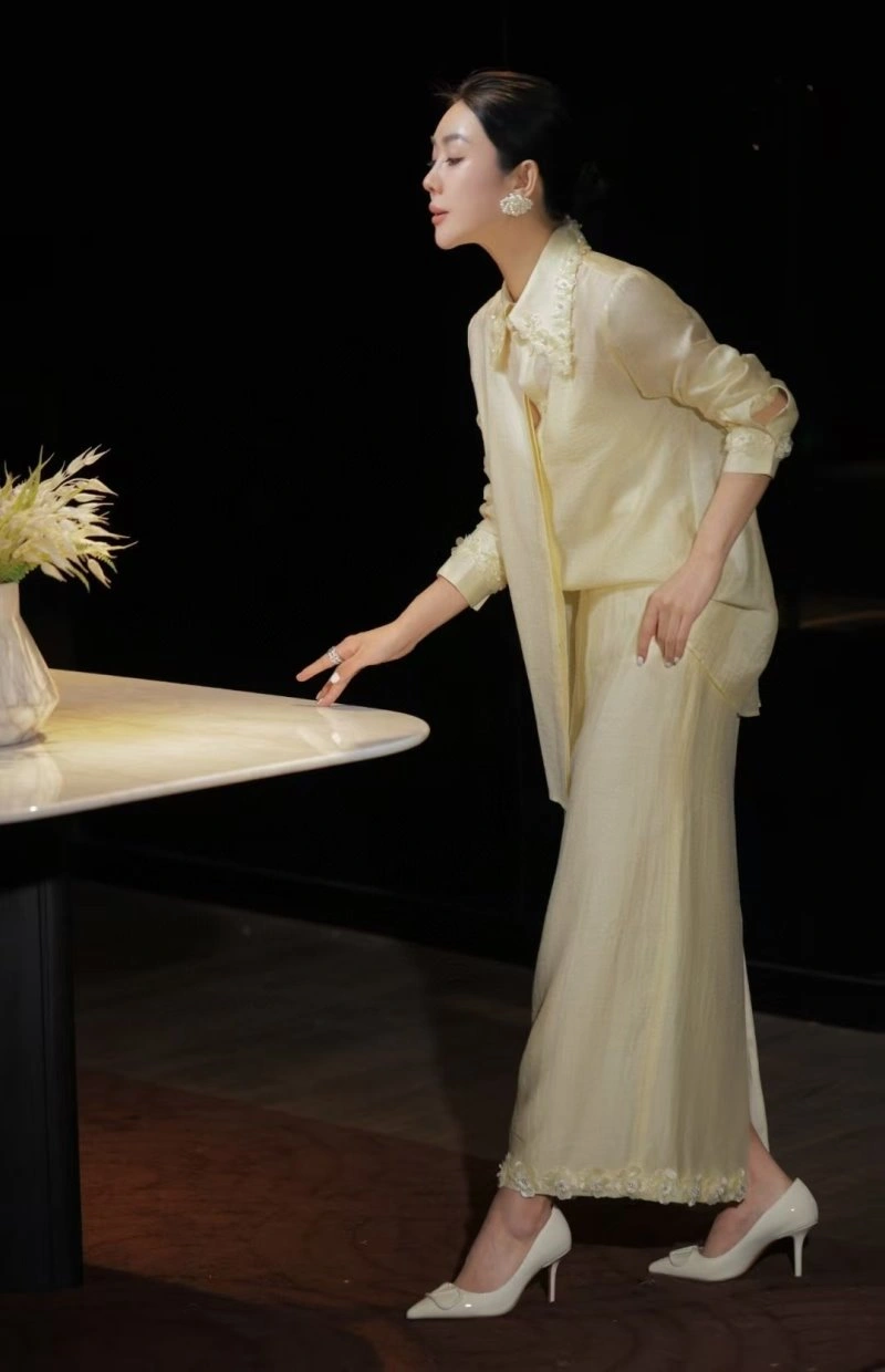 Legit Chanel Dress Suits