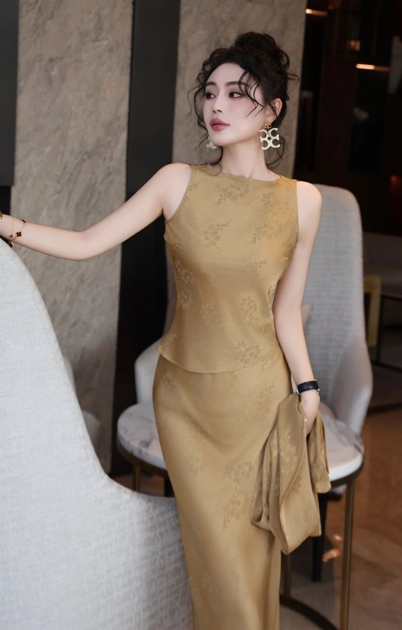 Indistinguishable Chanel Dress Suits