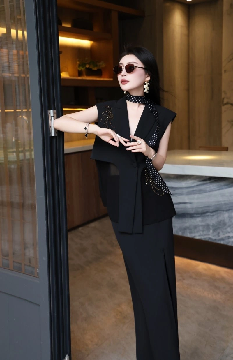 Mirror quality Chanel Dress Suits