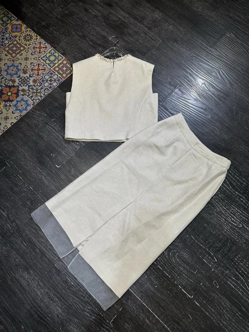 High accuracy Chanel Dress Suits
