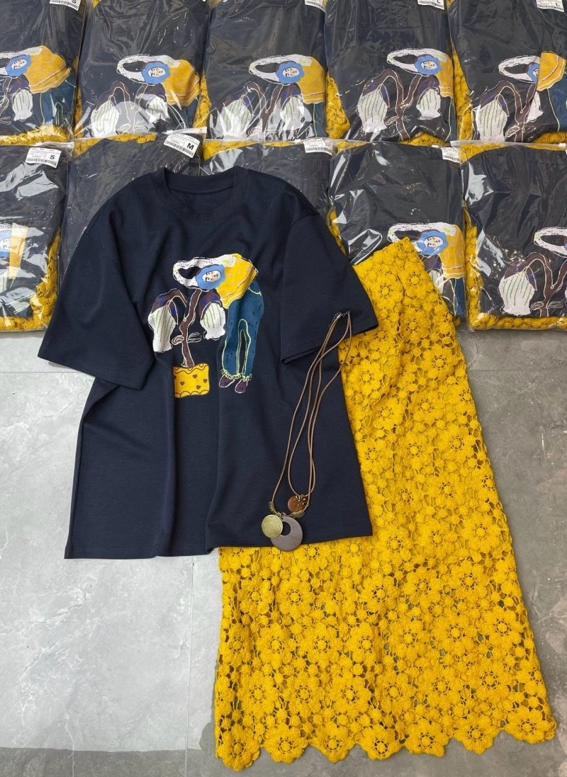 Discounted Chanel Dress Suits