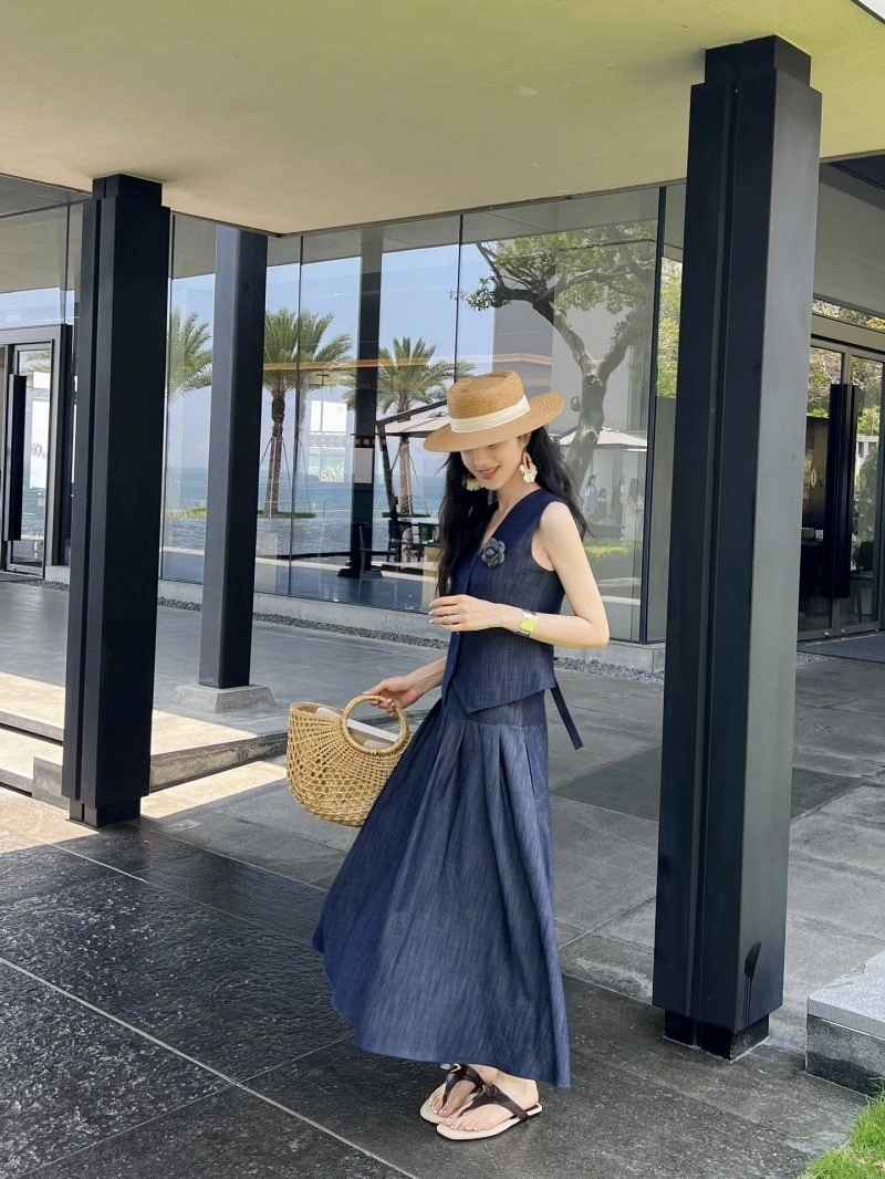 Brand-original Chanel Dress Suits