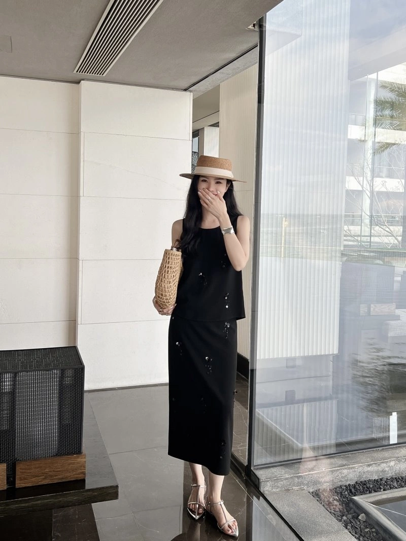Perfect replica Chanel Dress Suits